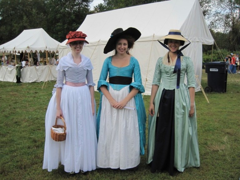 Project Journal: 1780s Ensemble – The Quintessential Clothes Pen