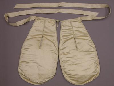 A future project: 18th Century Pockets – The Quintessential Clothes Pen