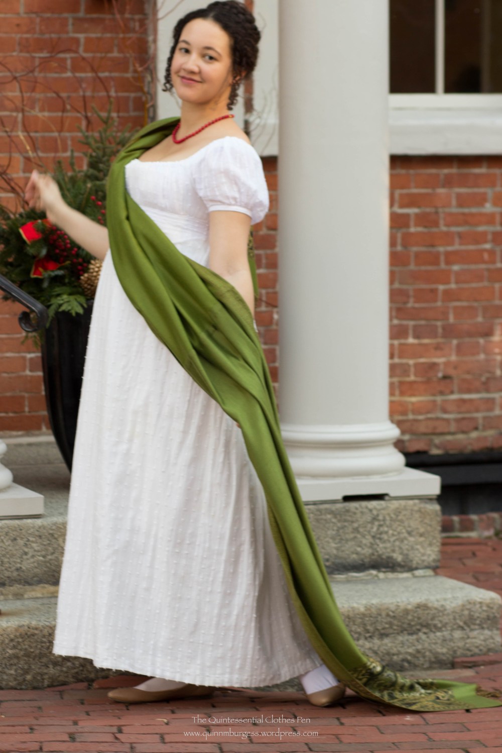 HSF/M #12: Green Regency Shawl – The Quintessential Clothes Pen