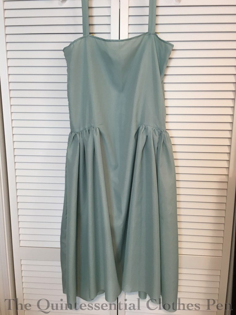 1926 Silver Lace Robe de Style – The Quintessential Clothes Pen