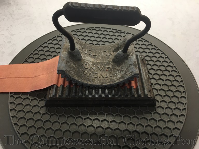 A Practical Experiment: How To Use A Fluting Iron – The Quintessential ...