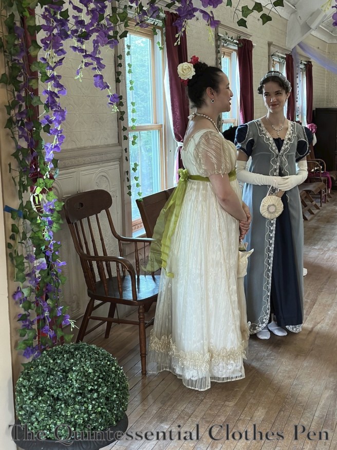 1800s – The Quintessential Clothes Pen